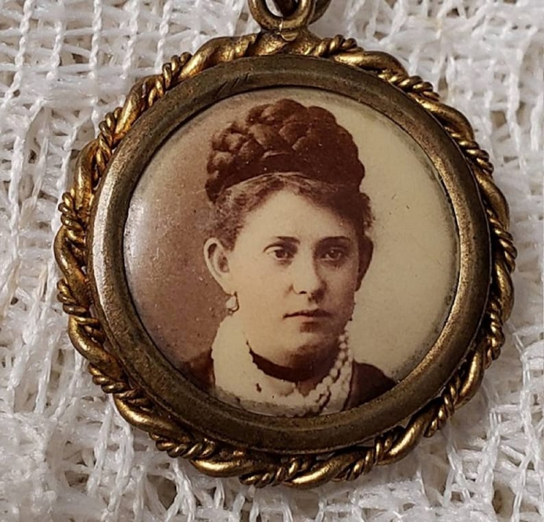 Wild Bill Hickok & Wife Agnes Thatcher Lake Broach Keepsake, Celloid ...