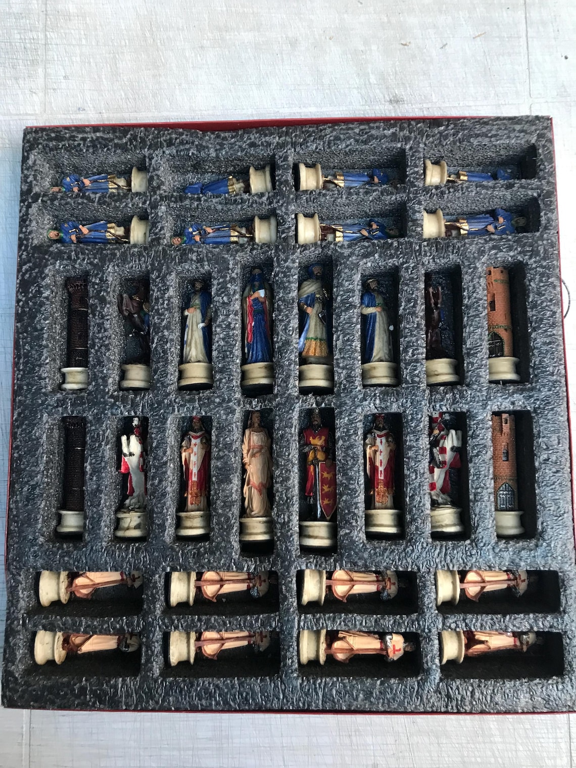 Elegant Crusaders Chess Set, Handcrafted Solid Walnut Vintage Chess ...