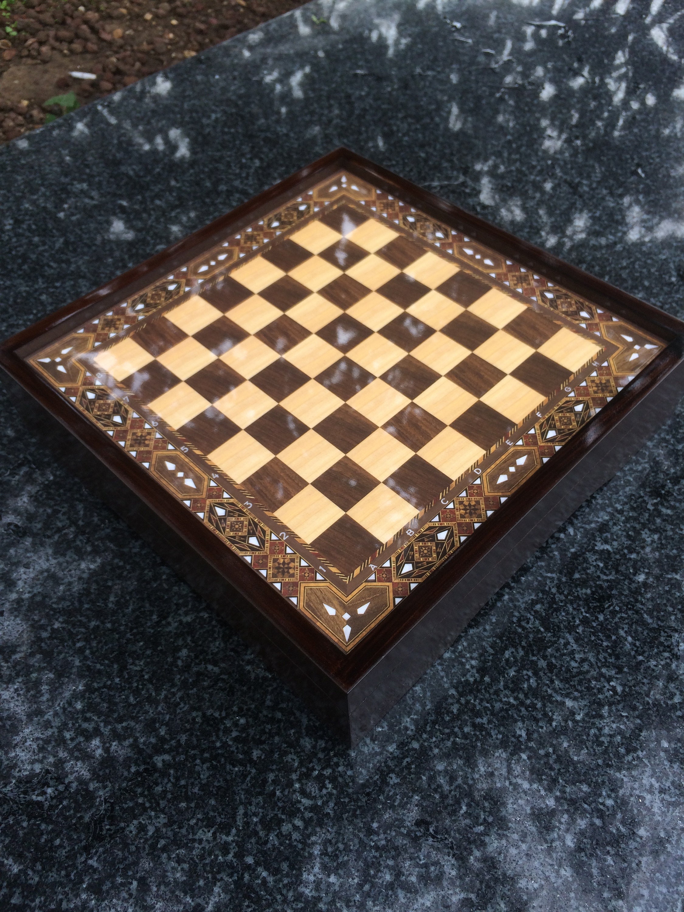 Walnut Pattern VIP Chess Set, VIP Chess Set With Marble Pattern Wooden ...