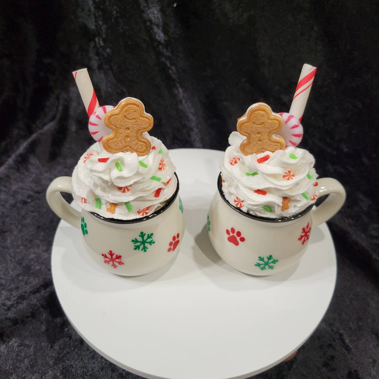 Peppermint Gingerbread Man Set - Etsy