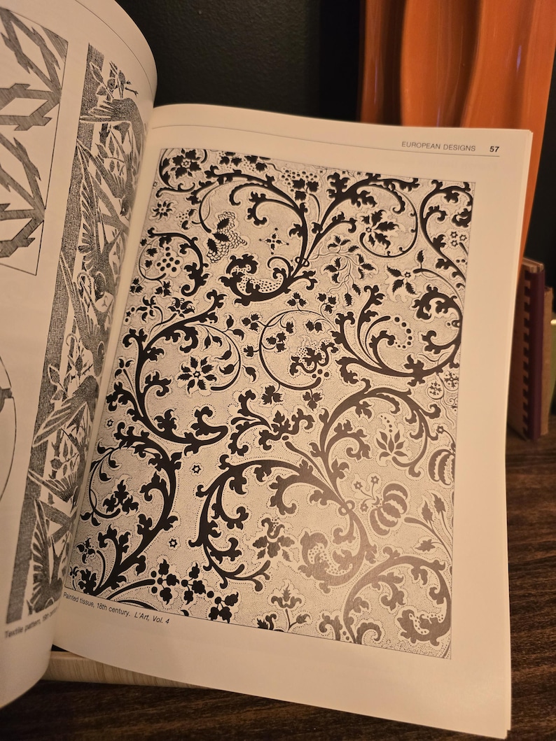Vintage European Design Book – 400 Illustrations, Hart Picture Archives ...