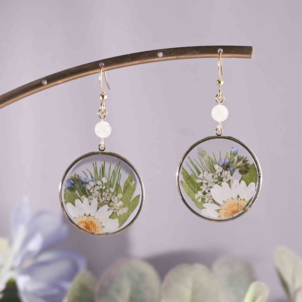 Pressed Flower Jewelry - Etsy