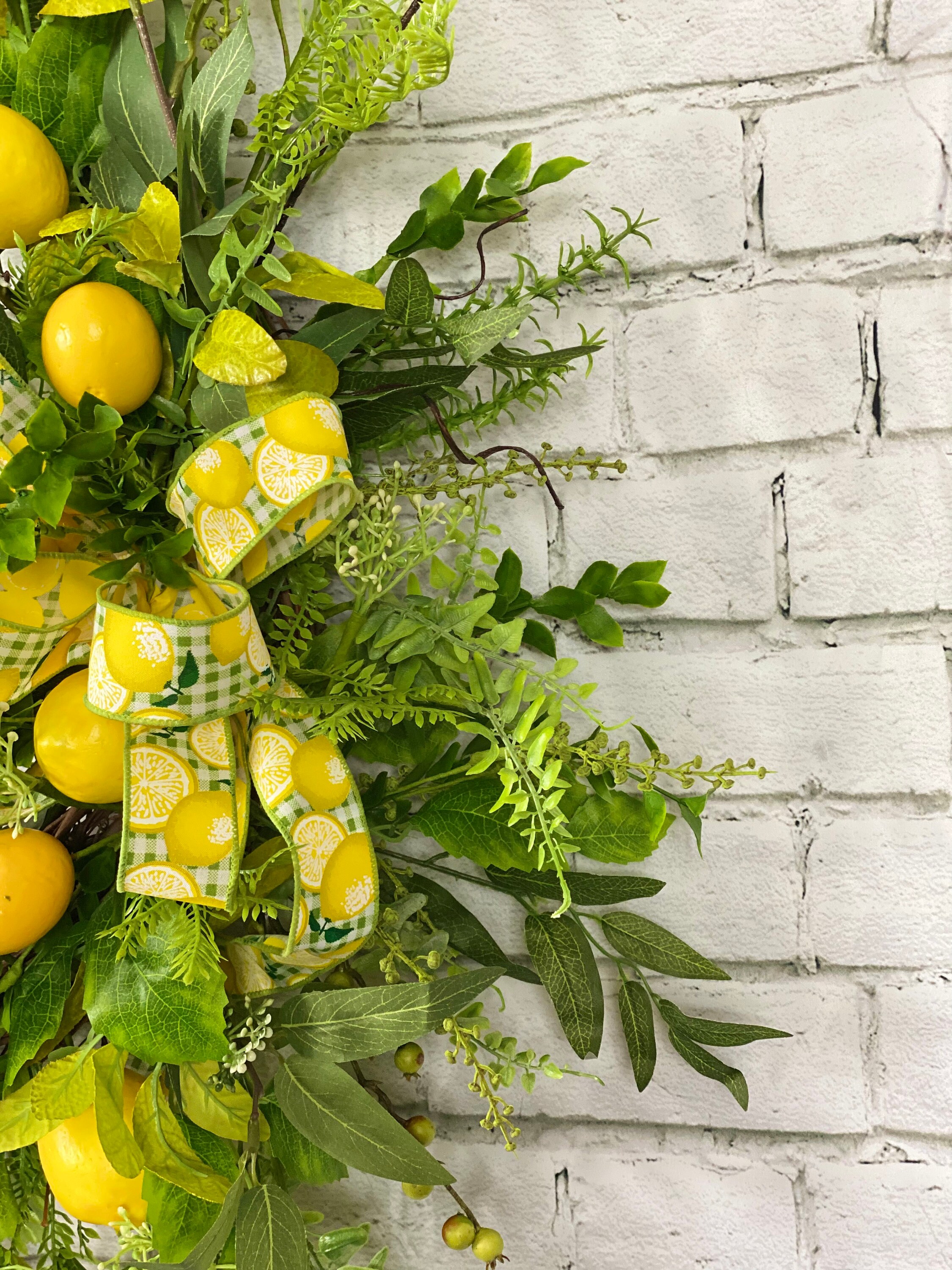 Large Lemon Wreath With Greenery - Etsy