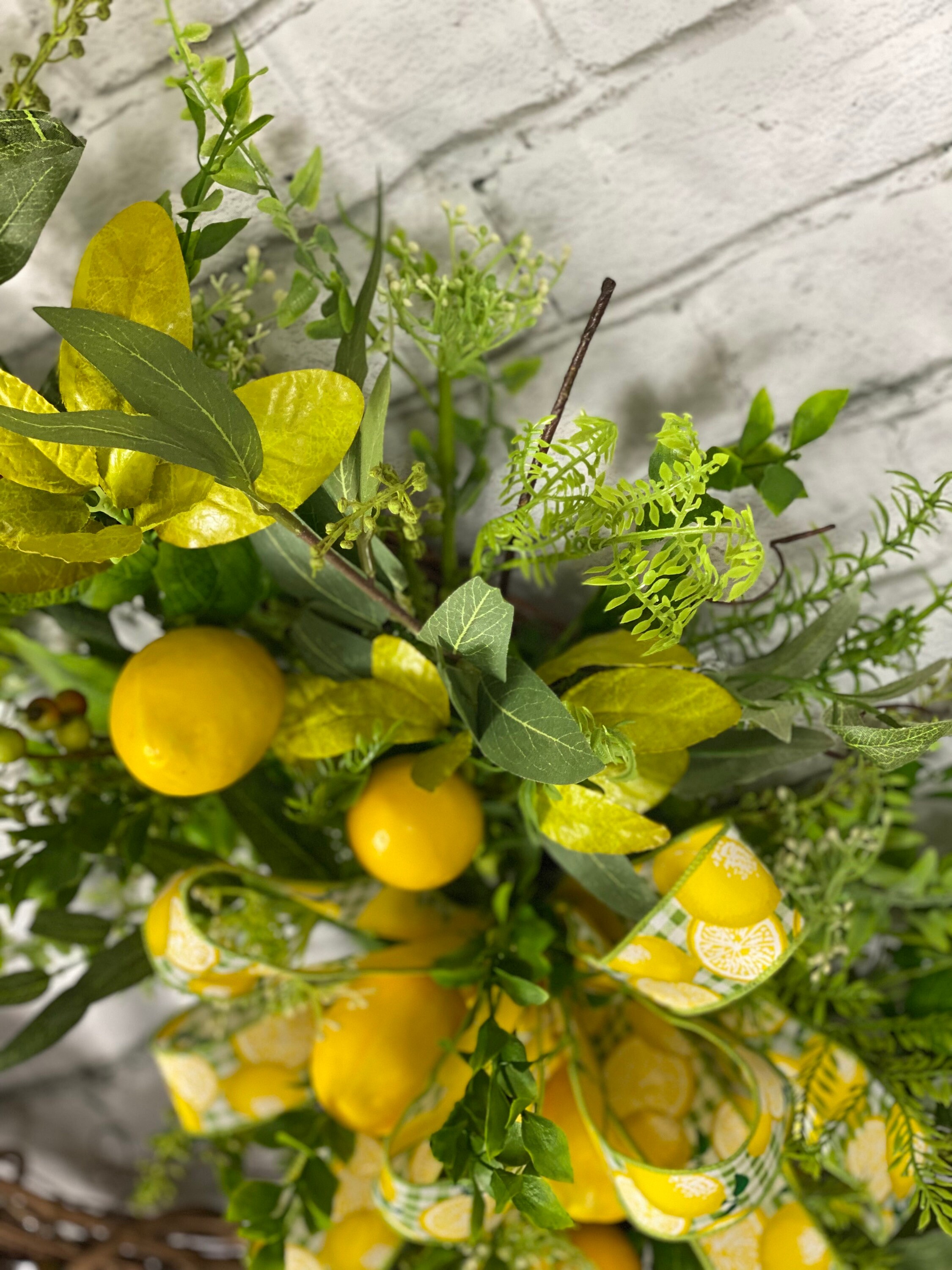 Large Lemon Wreath With Greenery - Etsy