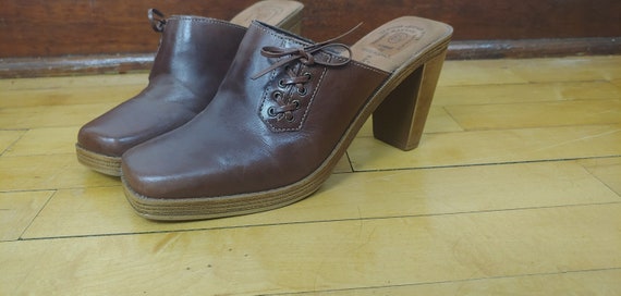 Vintage Leather Clogs | High Heeled Clogs | Clogs wit… - Gem