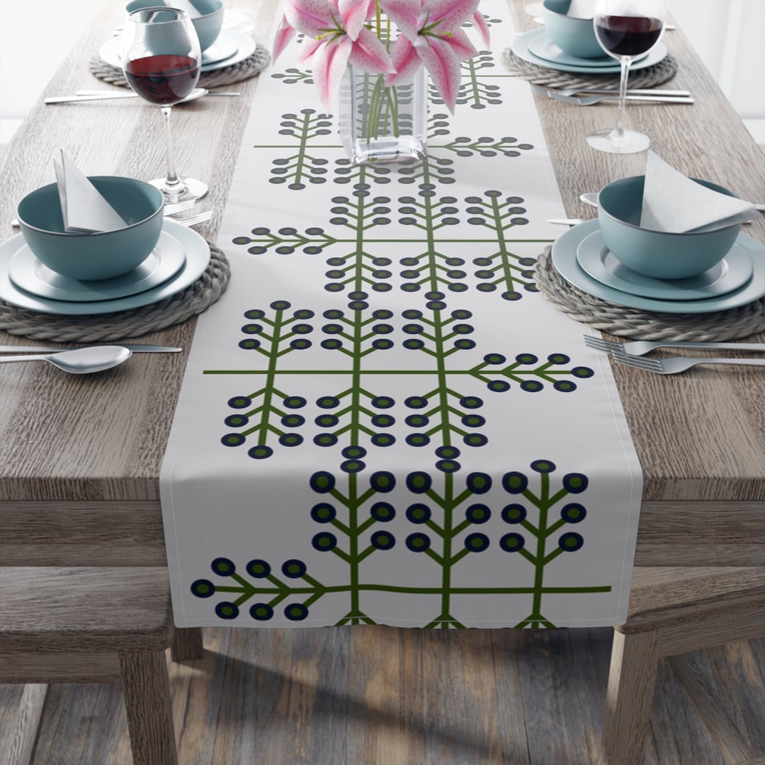 Mid Century Modern Inspired Christmas Tree Table Runner, Geometric Tree ...
