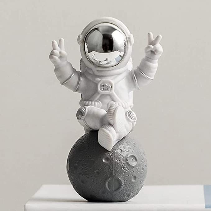 Astronaut Statue 3 Foot