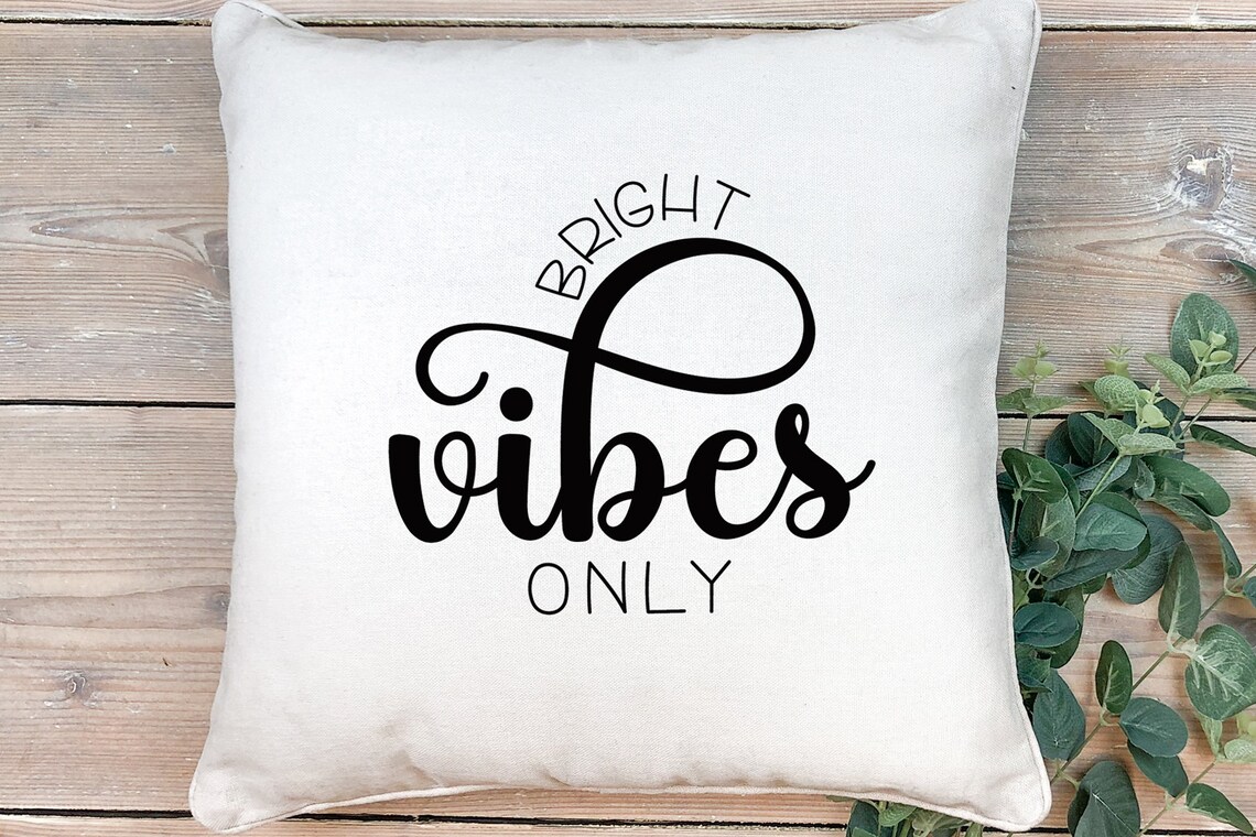 Mankind Font, Handwritten Font, Script Font, Swash Font, Tail Font ...