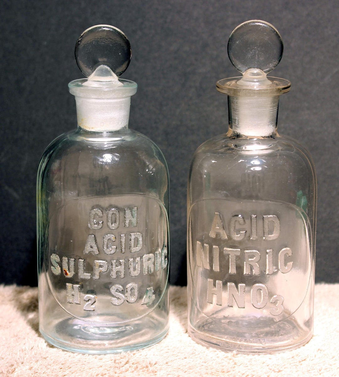 Antique Reagent Bottles: Whitall & Tatum Nitric, T.C.W. Sulphuric Acid ...
