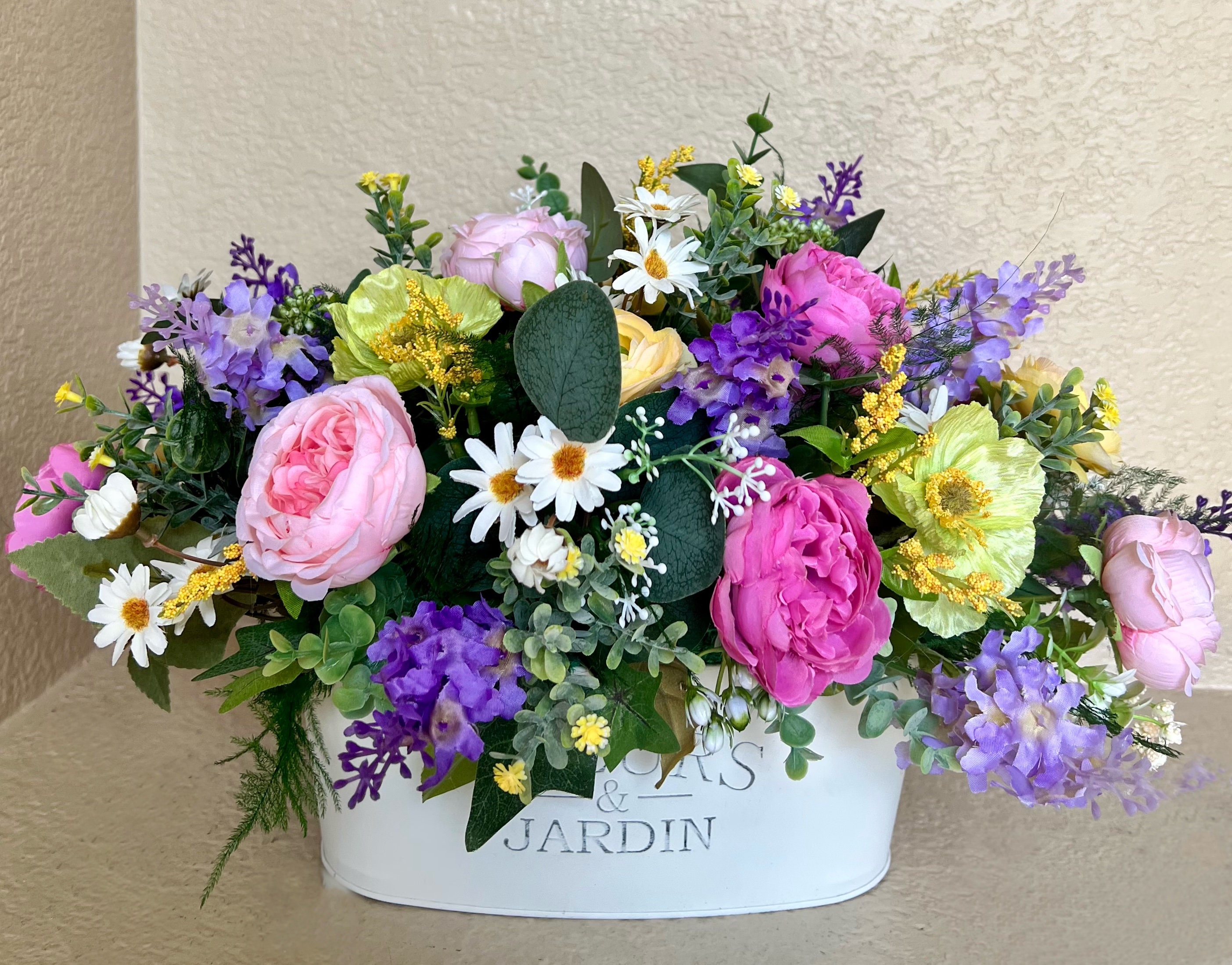 Oval Floral Arrangement