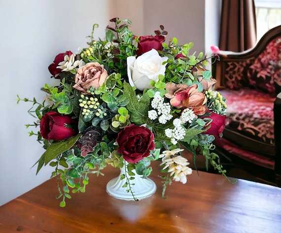 Elegant Flower Arrangements For Tables