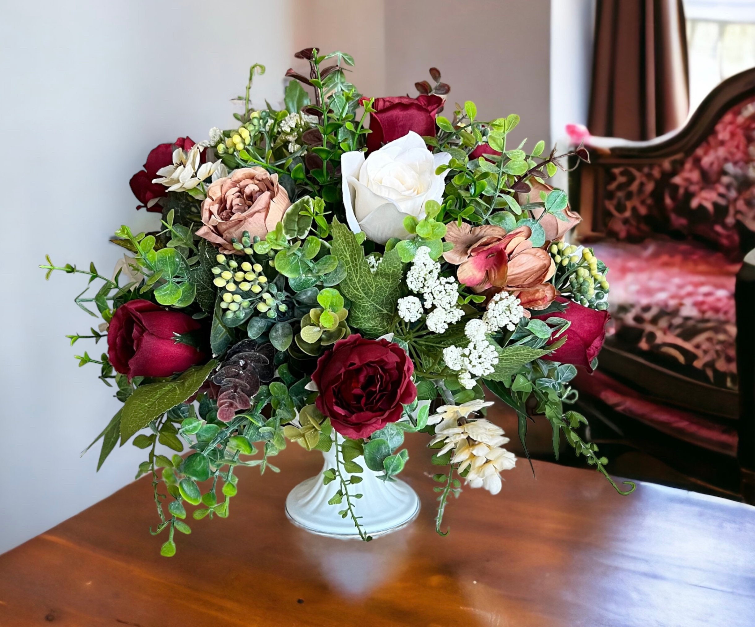 Round Flower Arrangement