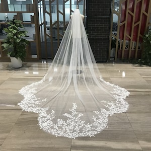 himation veil