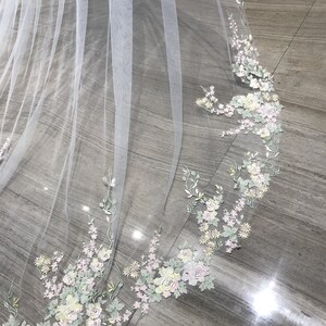 Macaron Colorful Lace Bridal Veil, Colorful Flower Wedding Veil, Light ...