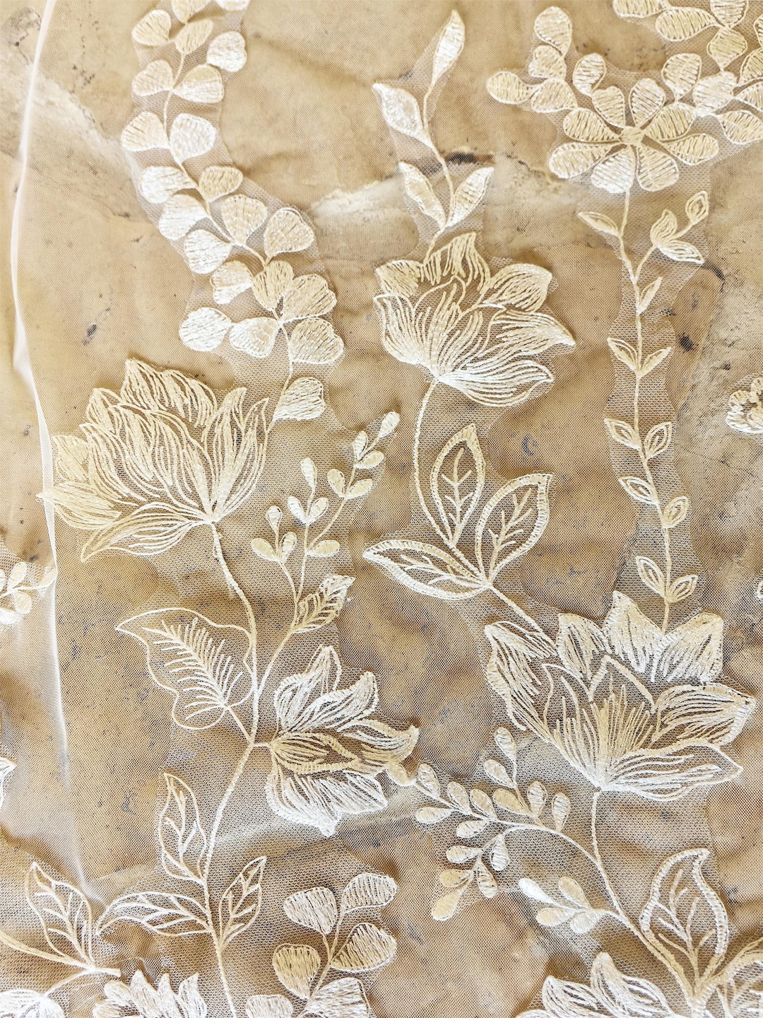 New! Elegant Wild Poppy Lace Veil, Bridal Veil With Wild Flower Lace ...