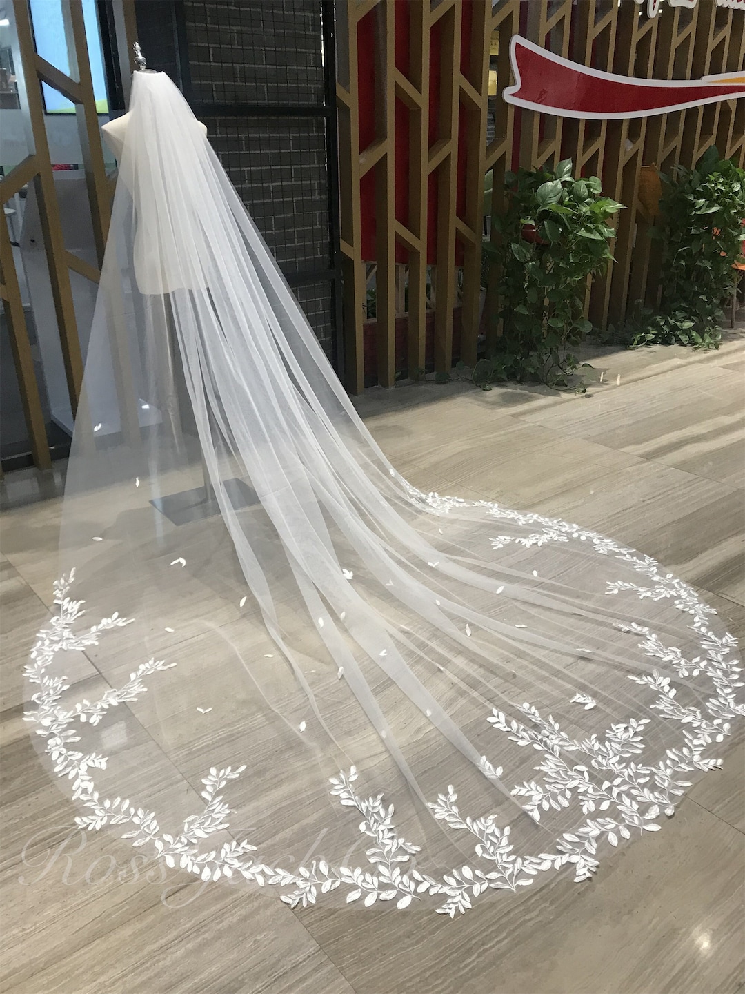 Veil Wedding Embroidered Plant Leaves Elegant Leaves Bridal Veil Lace ...