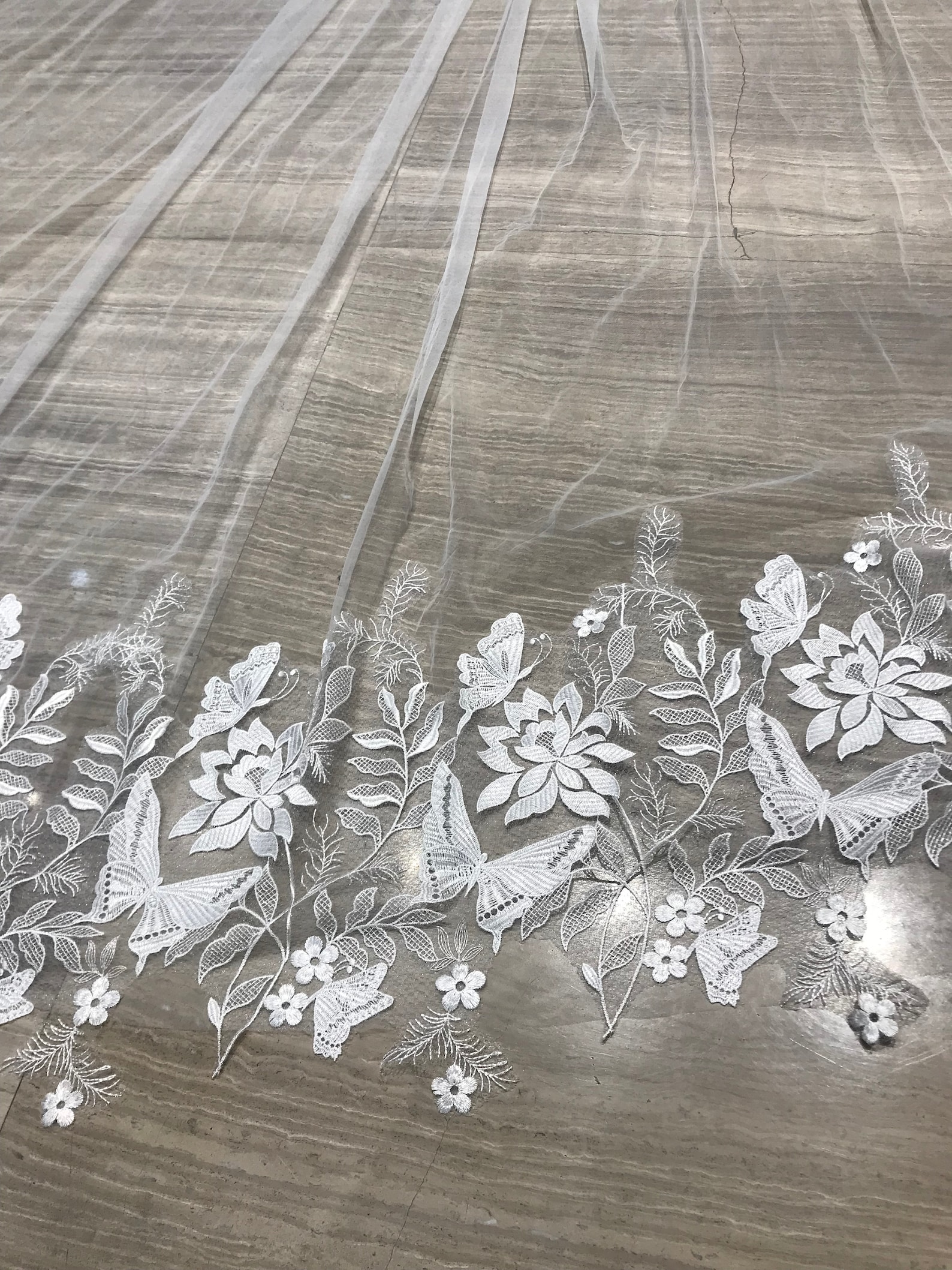 Butterfly Veil Wedding, One Tier Veil With Soft Butterfly Lace Trim ...