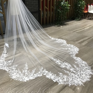 Irregular Mermaid Tail Bridal Veil Cathedral Pearl 3D Flower Trim Veil ...