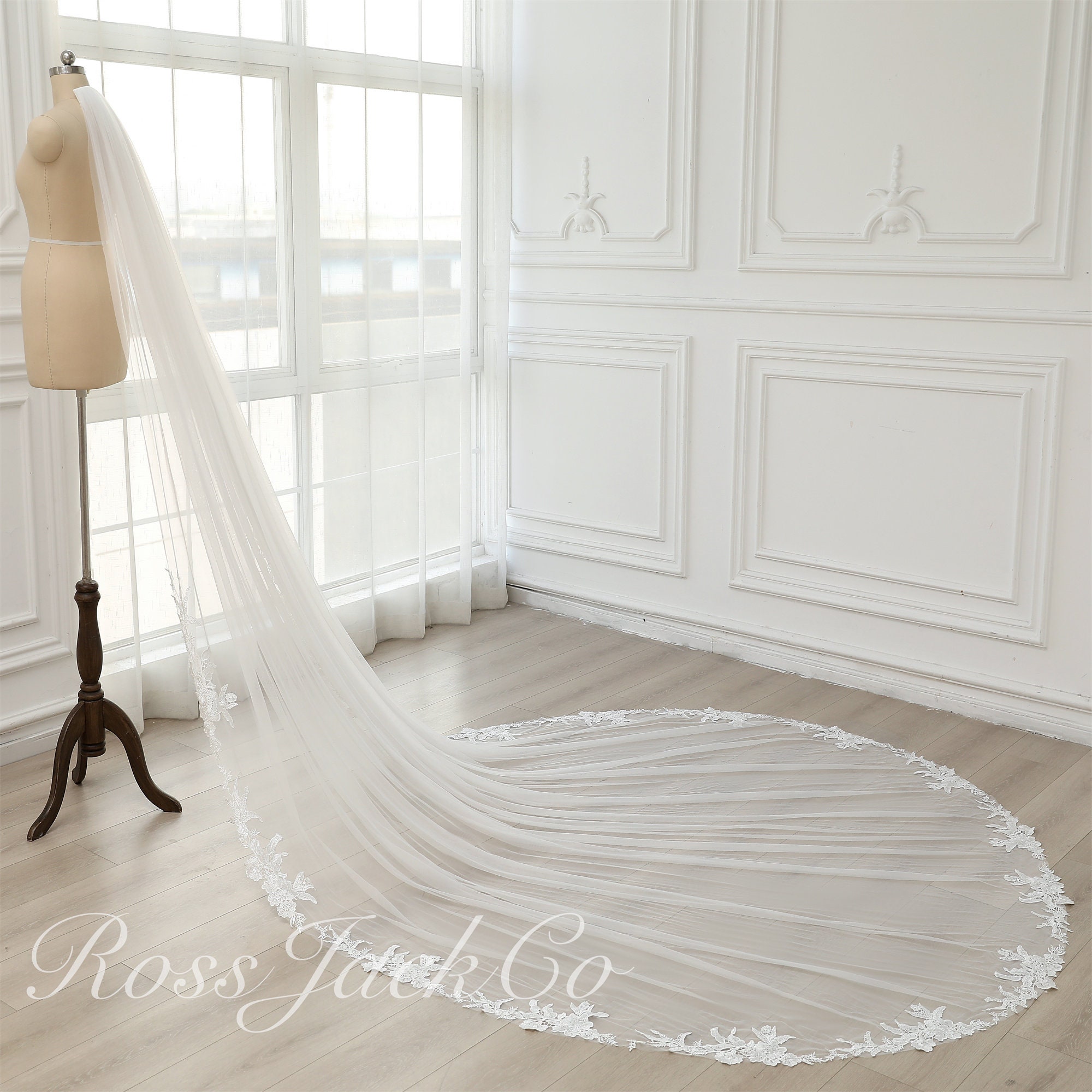 Wedding Veil Simple Lace Flower Trim, Elegant Little Lace Flower Bridal ...