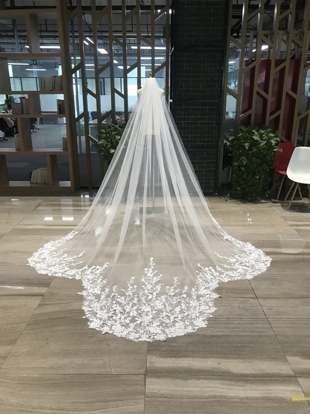 Irregular Mermaid Veil, Lace Floral and Leaves Wedding Veil, Soft Tulle ...