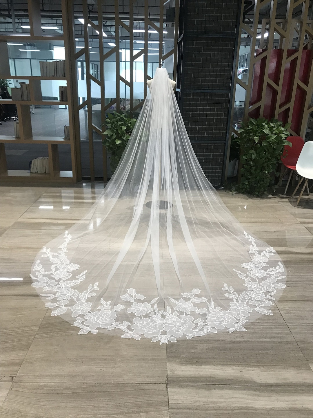 Elegant Large Flower Veil, 1 Tier Long Veil, Bridal Organza Flower ...