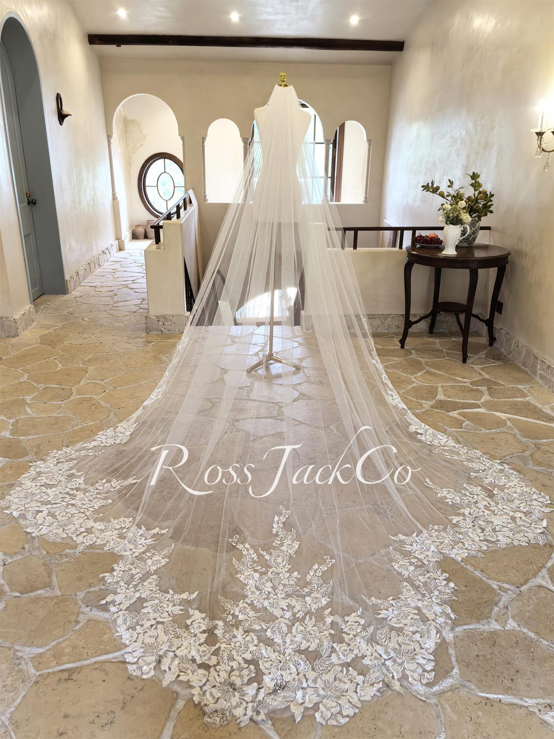 Mermaid Tail Sequins Floral Veil, Cathedral Pearl Elegant Flower, Veil ...