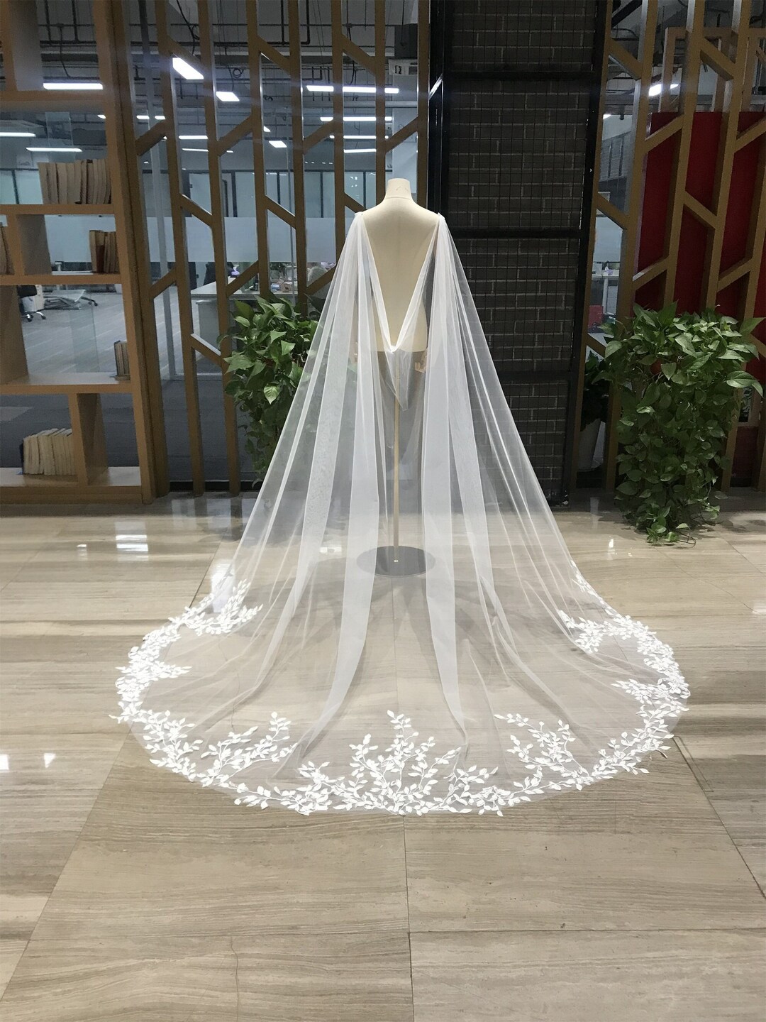 Plant Leaves Bridal Vape, Flowy Embroidered Leaves Cape, Wedding Cape ...