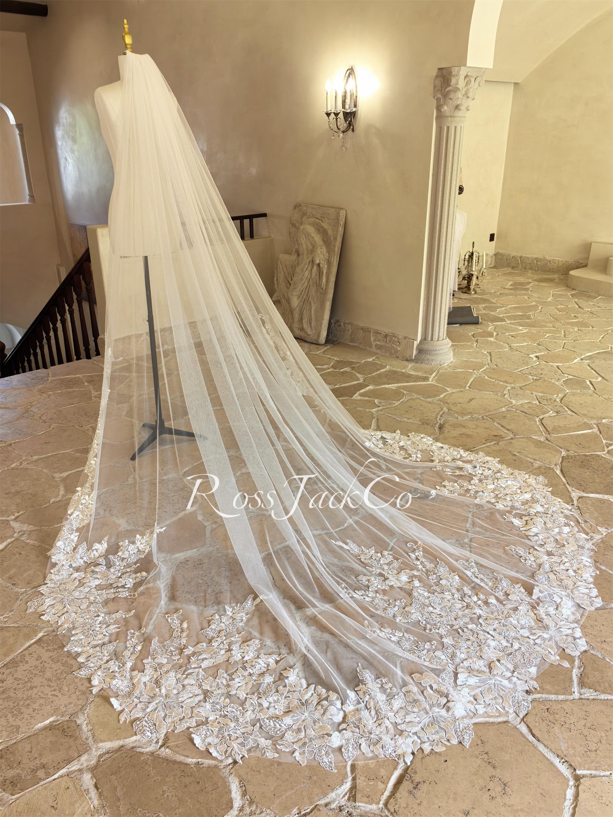 Elegant Sequins Flower Wedding Veil, Fancy Large Floral Bridal Veil ...