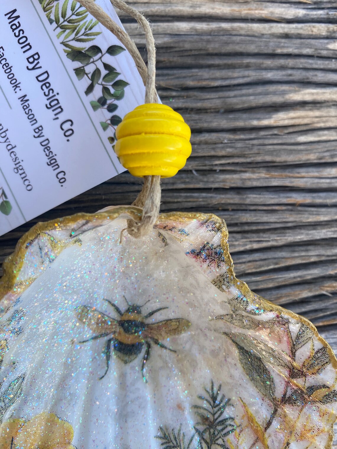 Bee Ornament, Honey Bee, Shell Ornament, Bees - Etsy