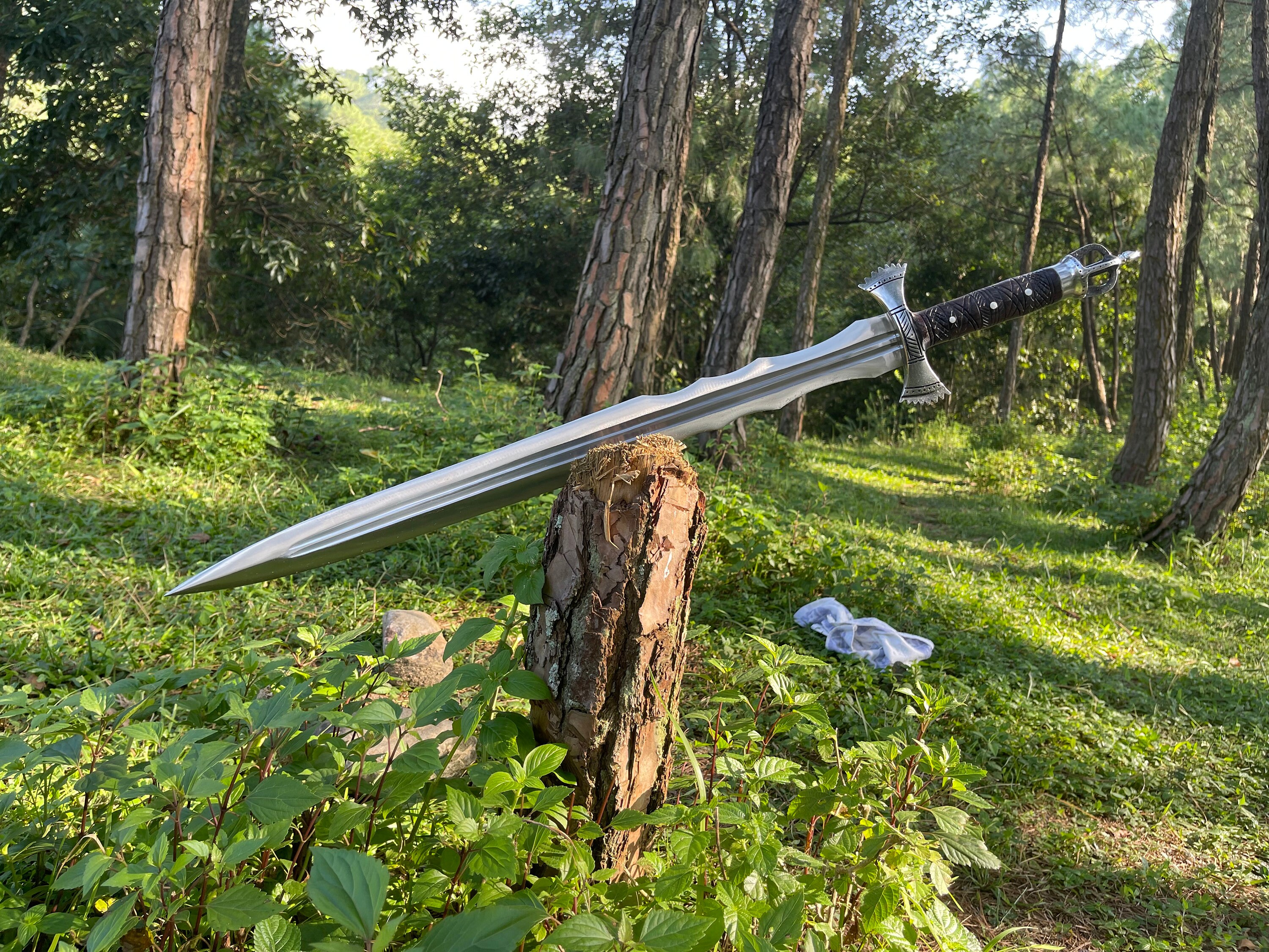 Wooden Buster Sword Cloud