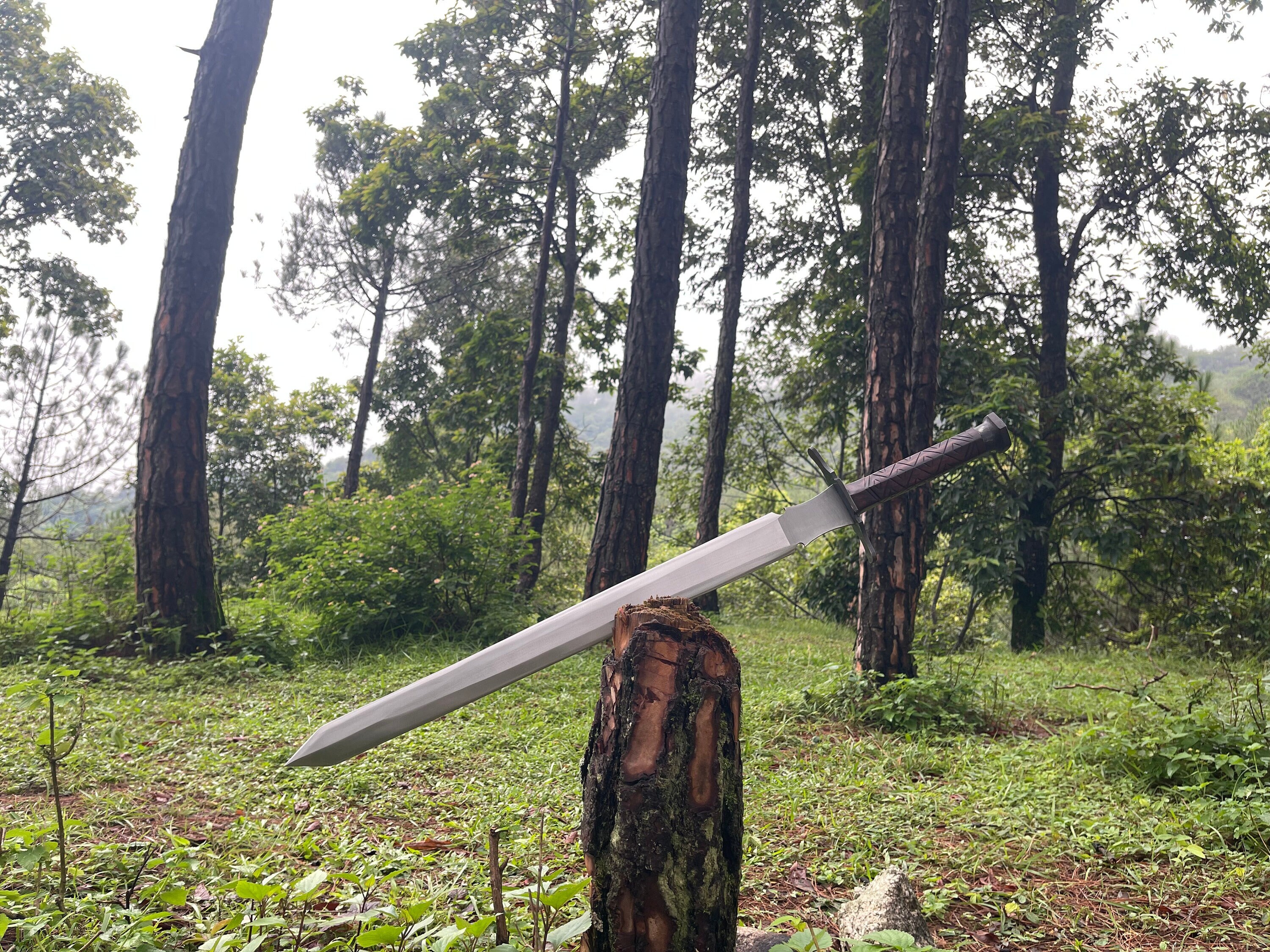 Wooden Buster Sword Cloud