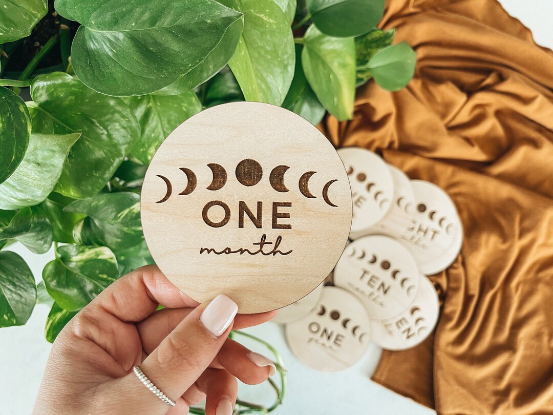 Lunar Phases Milestone Markers Round Wood Monthly Discs Newborn Monthly ...