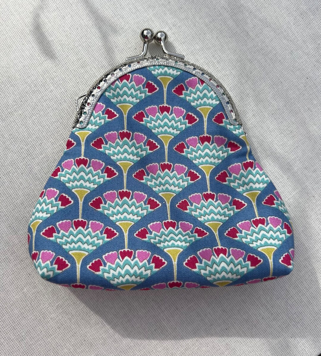 Vintage Style Clasp Purse/tilda Pie in the Sky/kiss Clasp Coin Purse ...