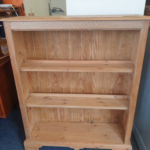 Small Bookcase - Etsy