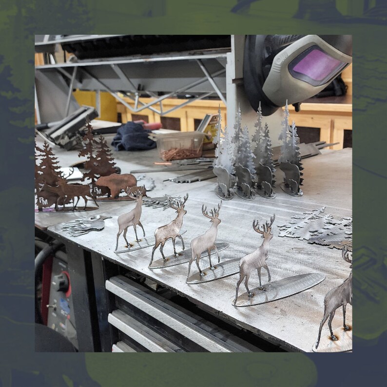 Vintage Metal Buck Doe Tree Scene / Modern Copper Deer Shelf - Etsy