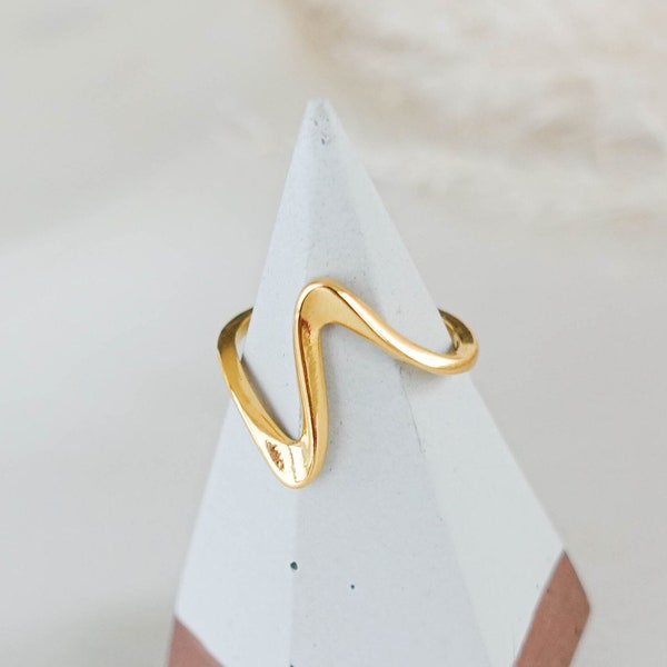 Wave Ring - Etsy
