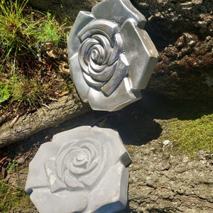 Large Cement Rose Stepping Stone/home Decor/garden Decoration - Etsy