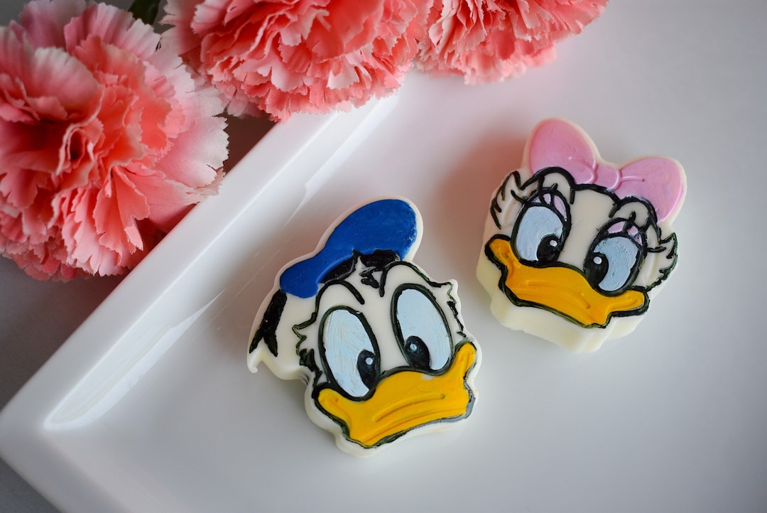 Disney Cookies Donald Duck Daisy Duck Chocolate Oreos Custom | Gift Box ...