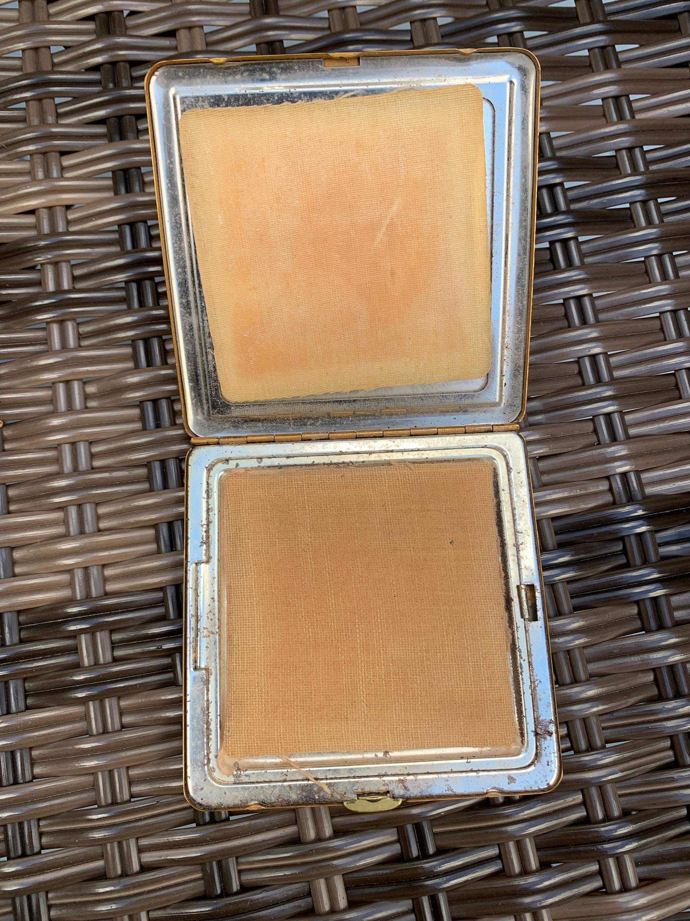 Vintage Hawaiian Islands Compact Mirror Metal Souvenir - Etsy