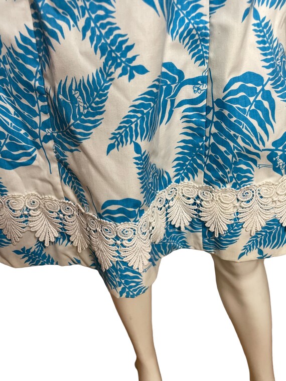 Vintage 1970s Blue White Frog Dress Lace Details - Gem