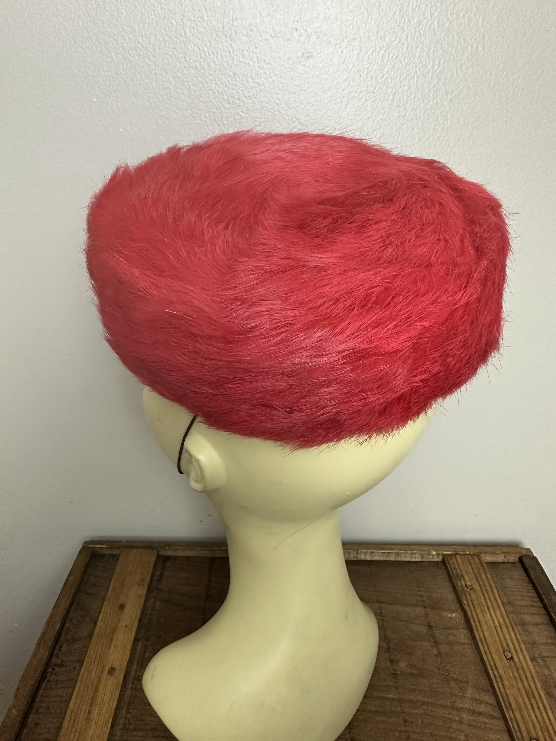 Vintage 1960s Red Dyed Rabbit Fur Round Pillbox Hat - Etsy