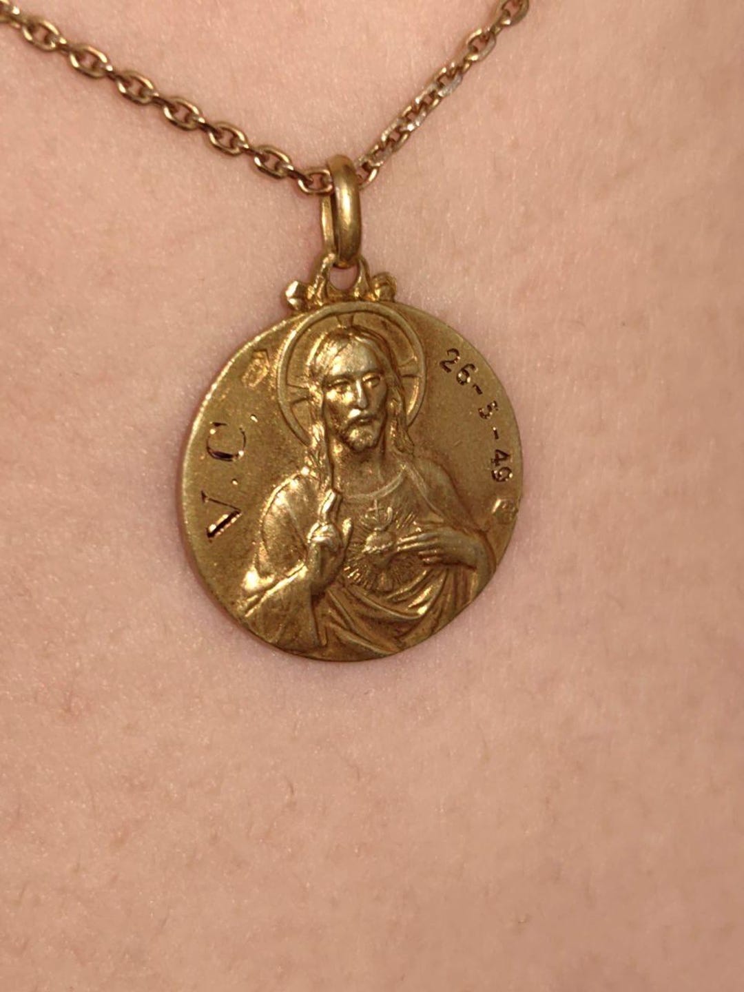 18K Yellow Gold Jesus Medal Pendant, Virgin Mary Madonna and Baby Jesus ...