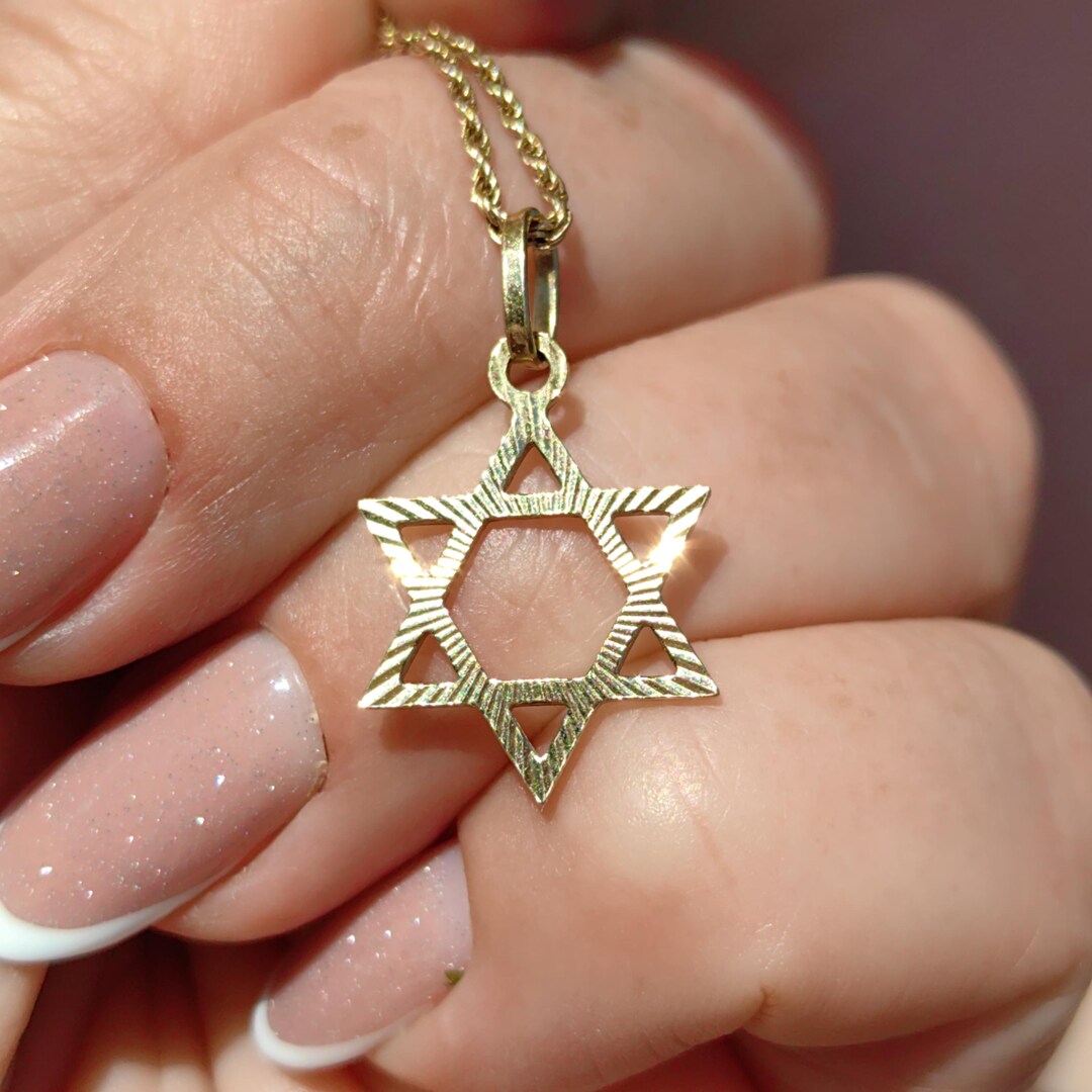 Vintage 14k Gold Star of David Pendant: Chiseled Judaica Charm - Etsy