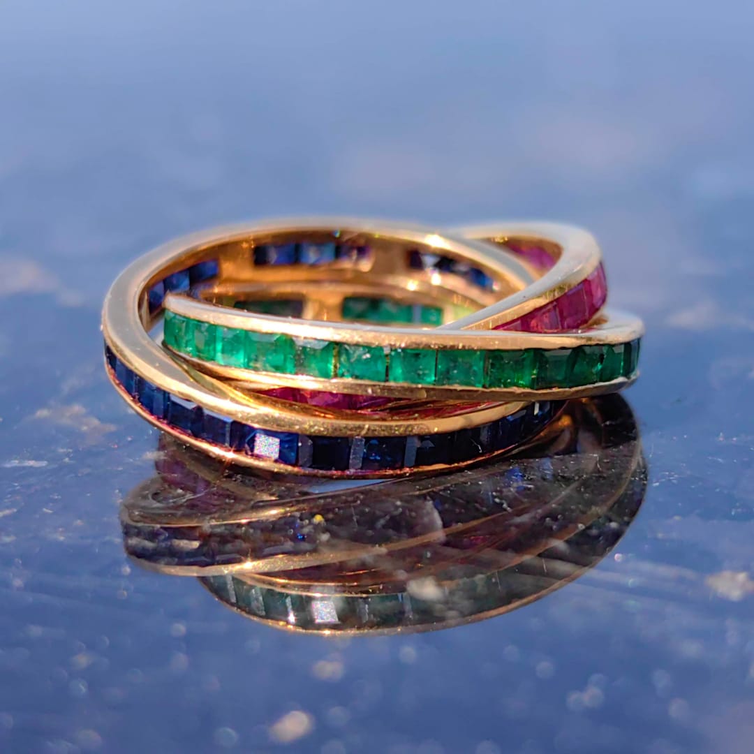 Interlocking Set of 3 Rings 18K Gold , Emerald Ruby, Sapphire, Channel ...