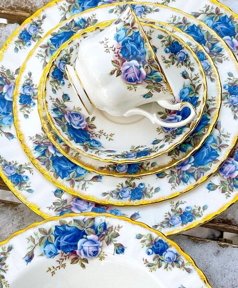 Vintage Royal Albert Moonlight Rose 5 Piece Dinner Place Settings, Sold ...