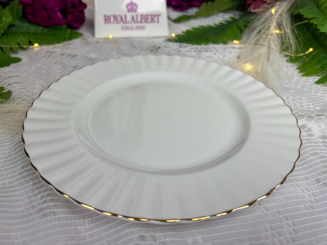 Vintage Royal Albert Val D'or Plates, Choice of Dinner, Salad, Bread ...