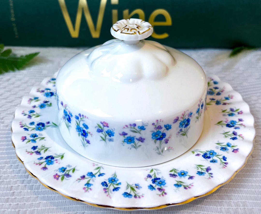 Memory Lane Round Covered Butter Dish, Vintage Royal Albert, Made in ...