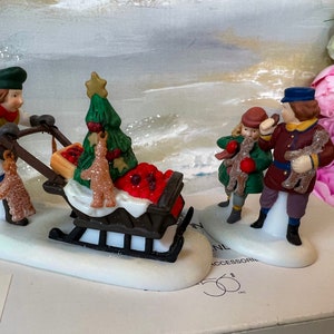 Vintage Department 56 Dickens Village Figurines, Brixton Road Watchman ...