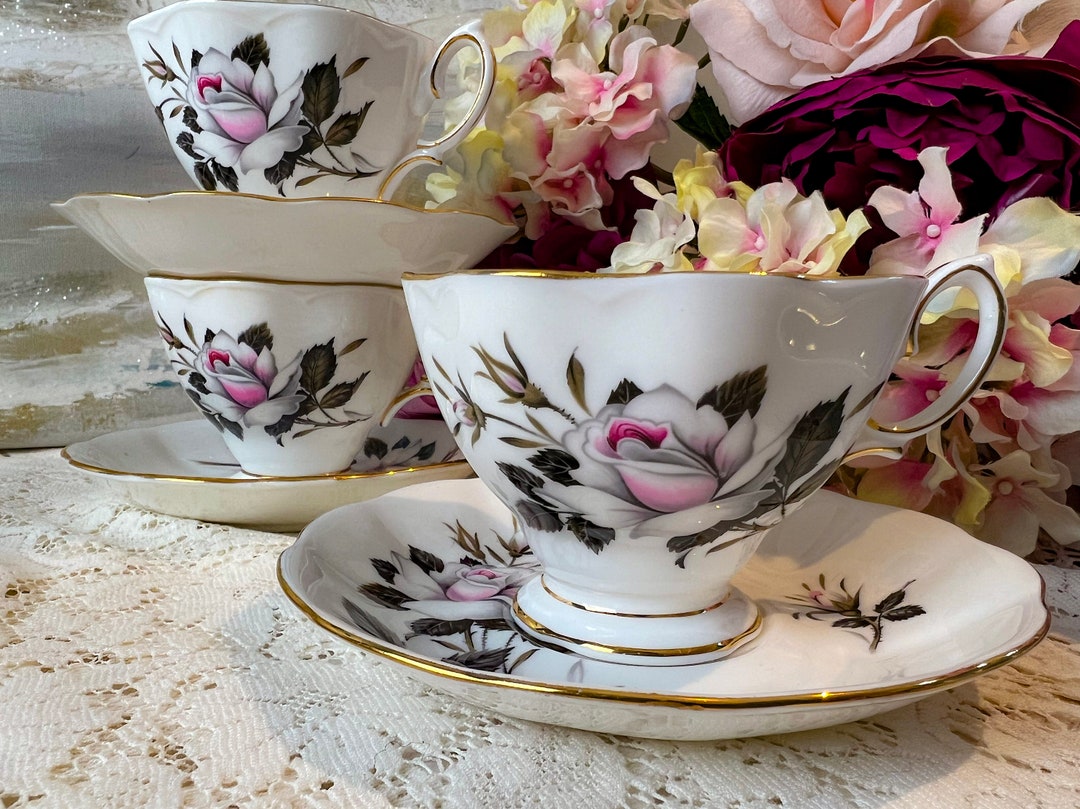 Set of 4 Royal Albert Queens Messenger Teacup and Saucer Sets, English ...