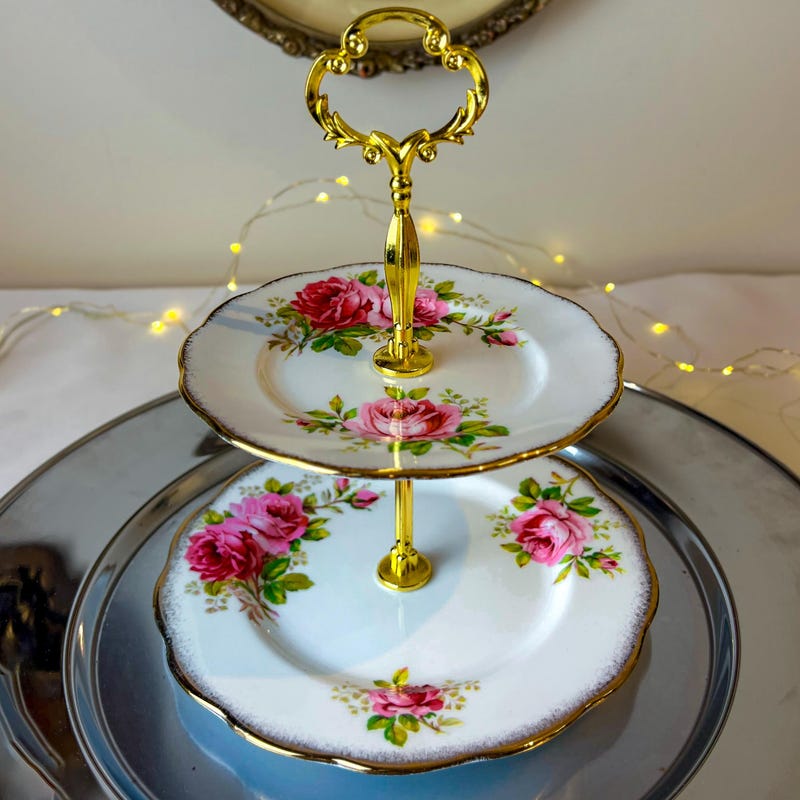 China Cake Stand - Etsy